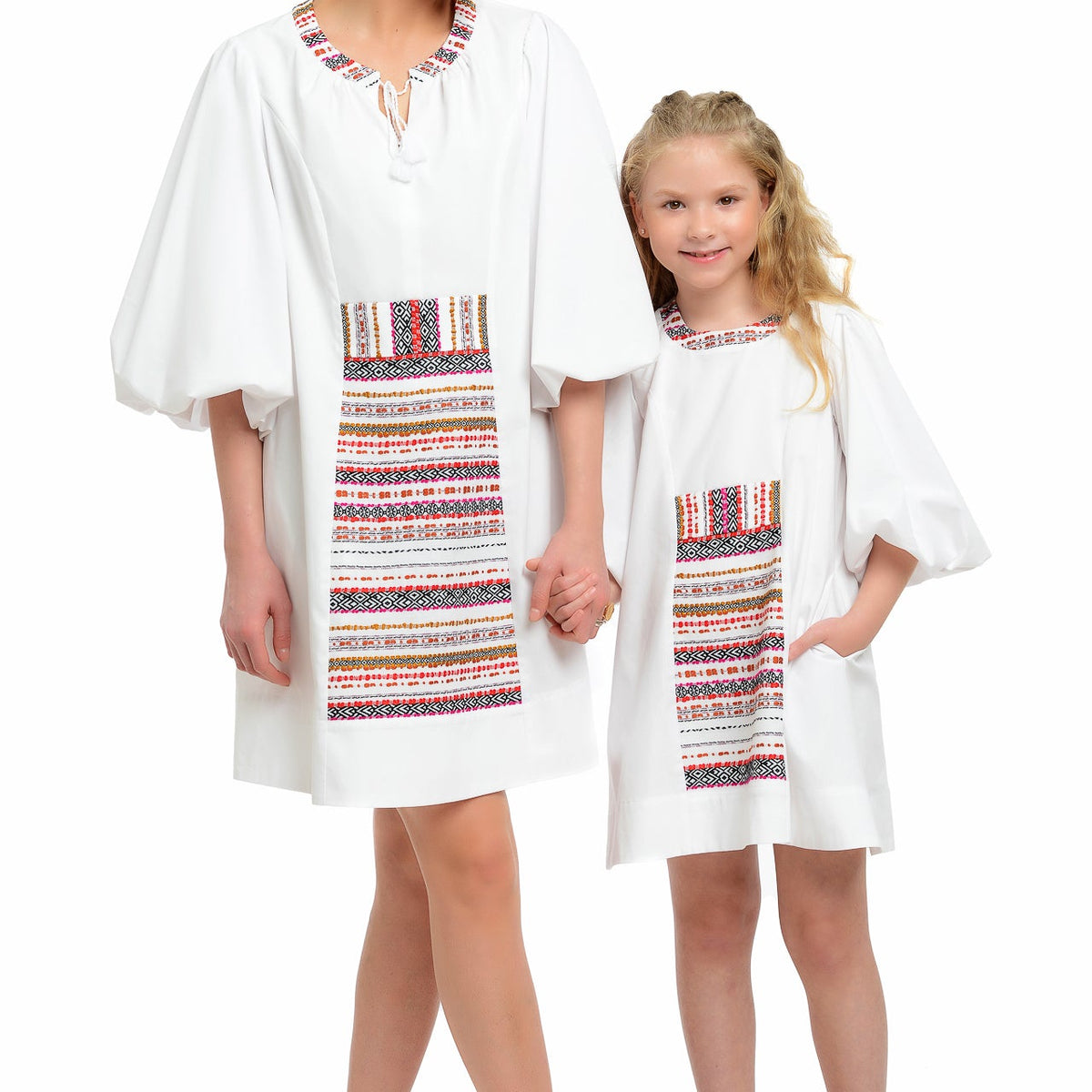 Ie Tradiționale pentru Fete - IIANA® – Iiana Sanziana