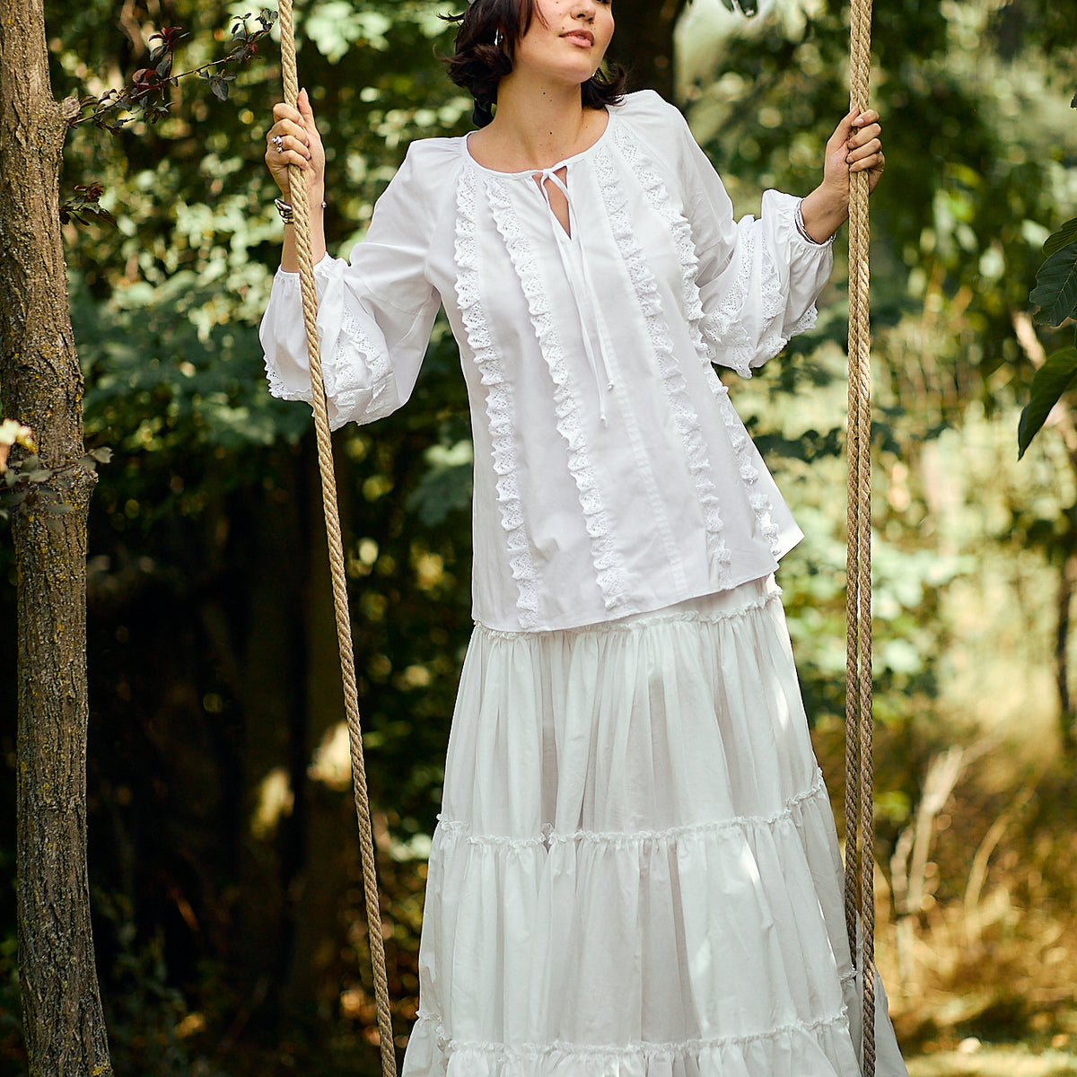 Fusta Alba Din Bumbac Boho cu Volane - IIANA@ – Iiana Sanziana